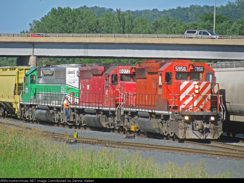 CP Train 487, CP's Tomah Sub.